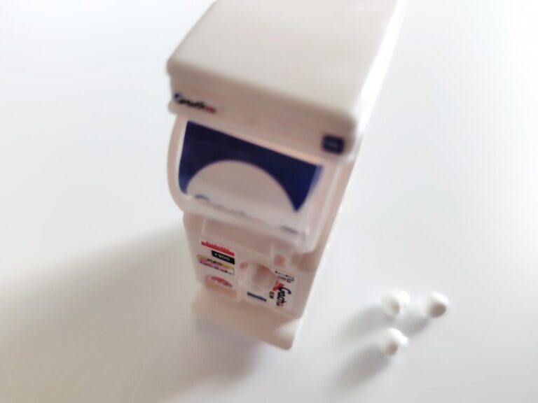 Curious George Kitchen ミニチュアマスコットとは | mimoiroblog